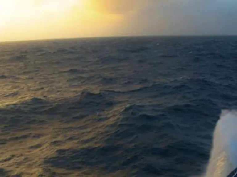 Naval Horizons - STEM Opportunity for College Students | UNOLS